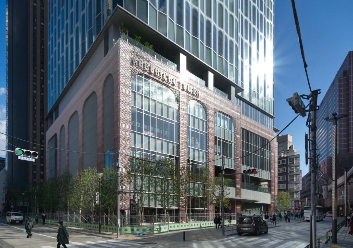 Touring Tokyu Kabukicho Tower