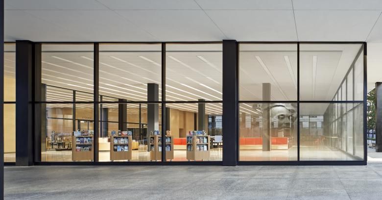 Mies Renovation Wins US Building of the Year 2021