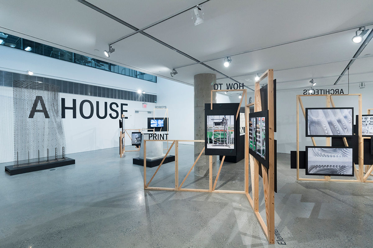 How Robots Build a House