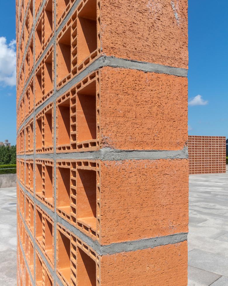 A Brick 'Lattice' on the Roof