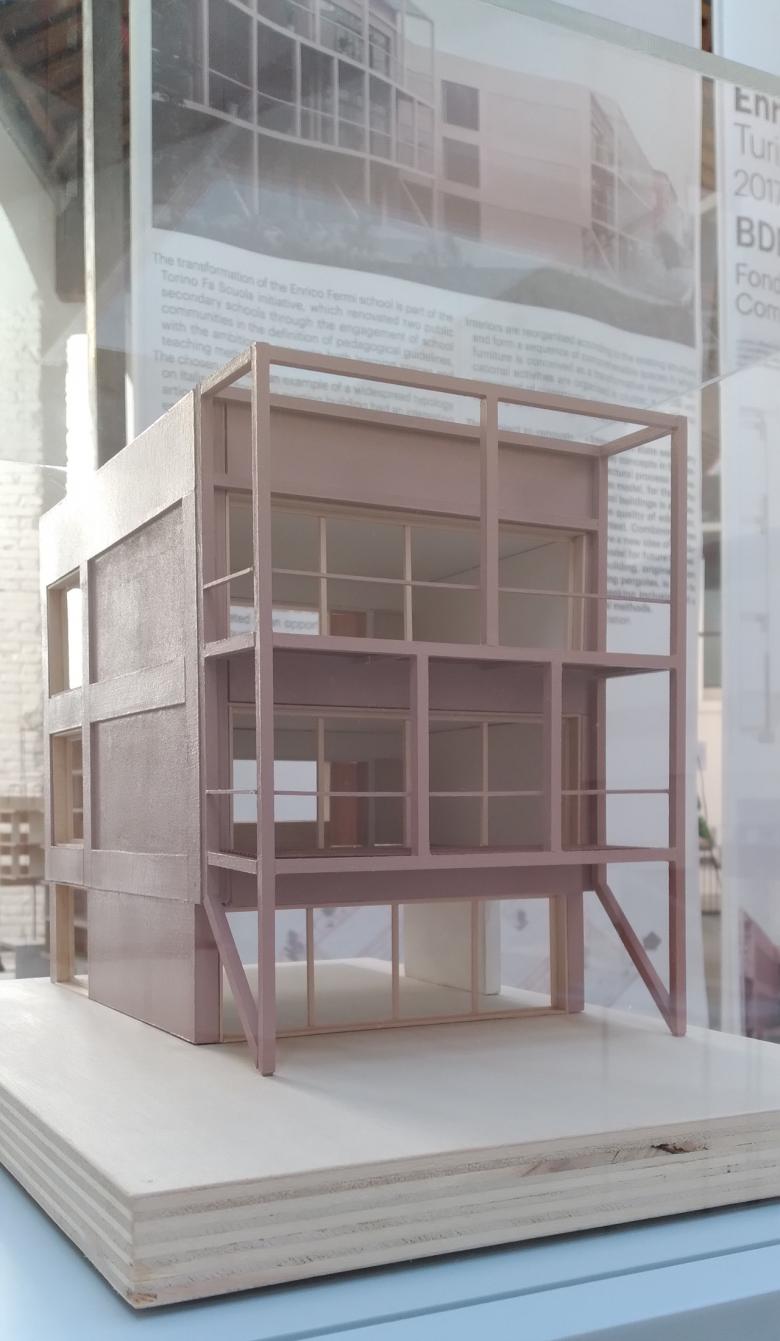 Exhibiting the EU Mies Award