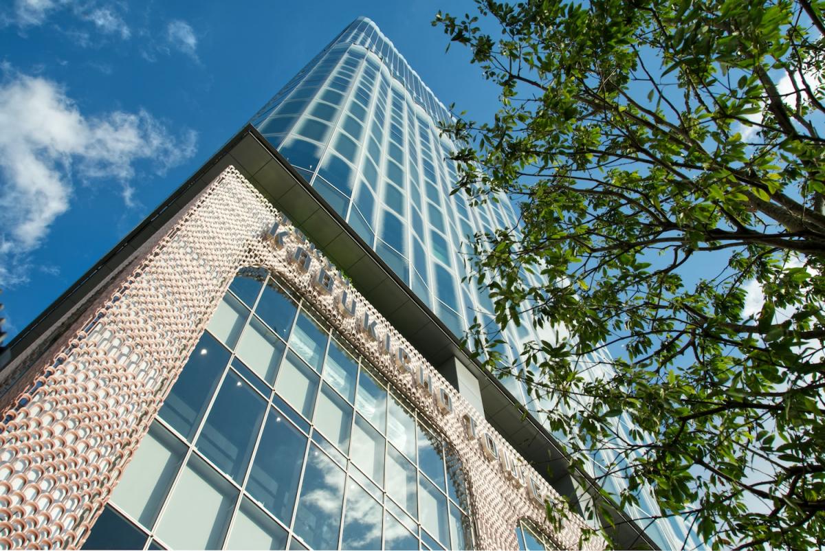 Touring Tokyu Kabukicho Tower