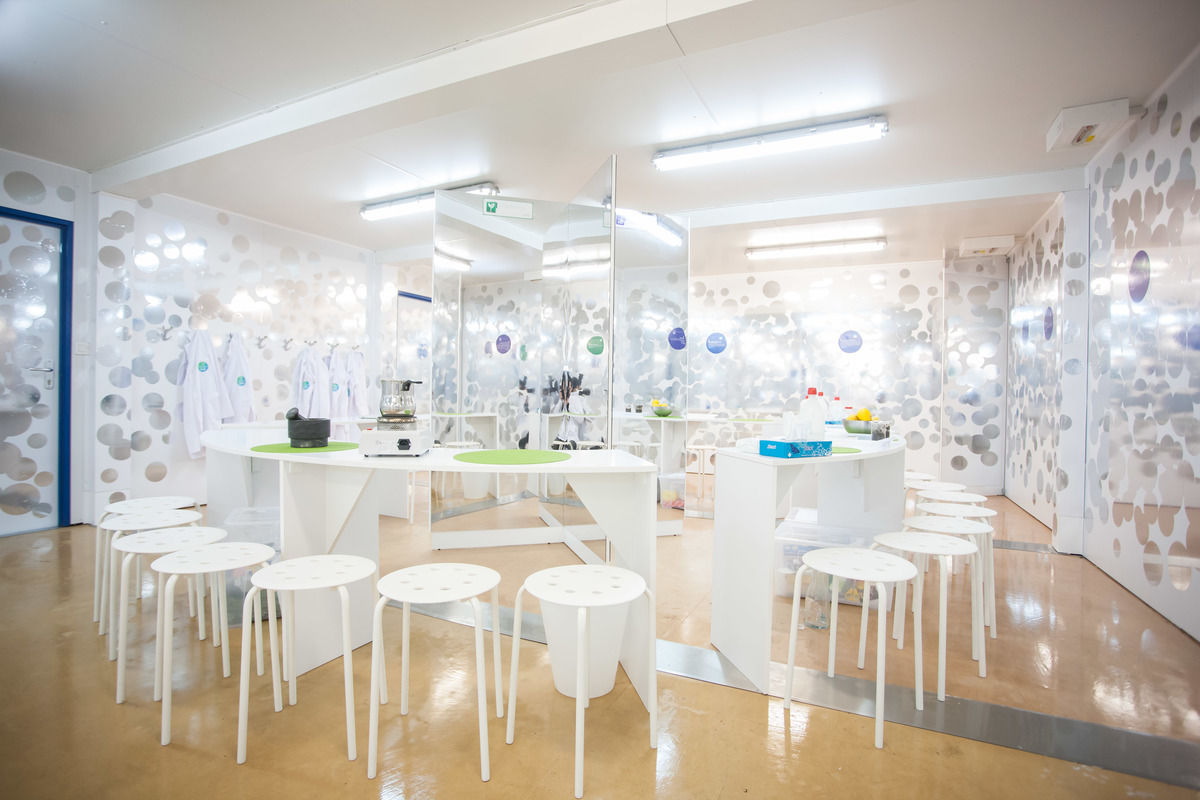 Bayer Pop-Up Lab - SANE architecture