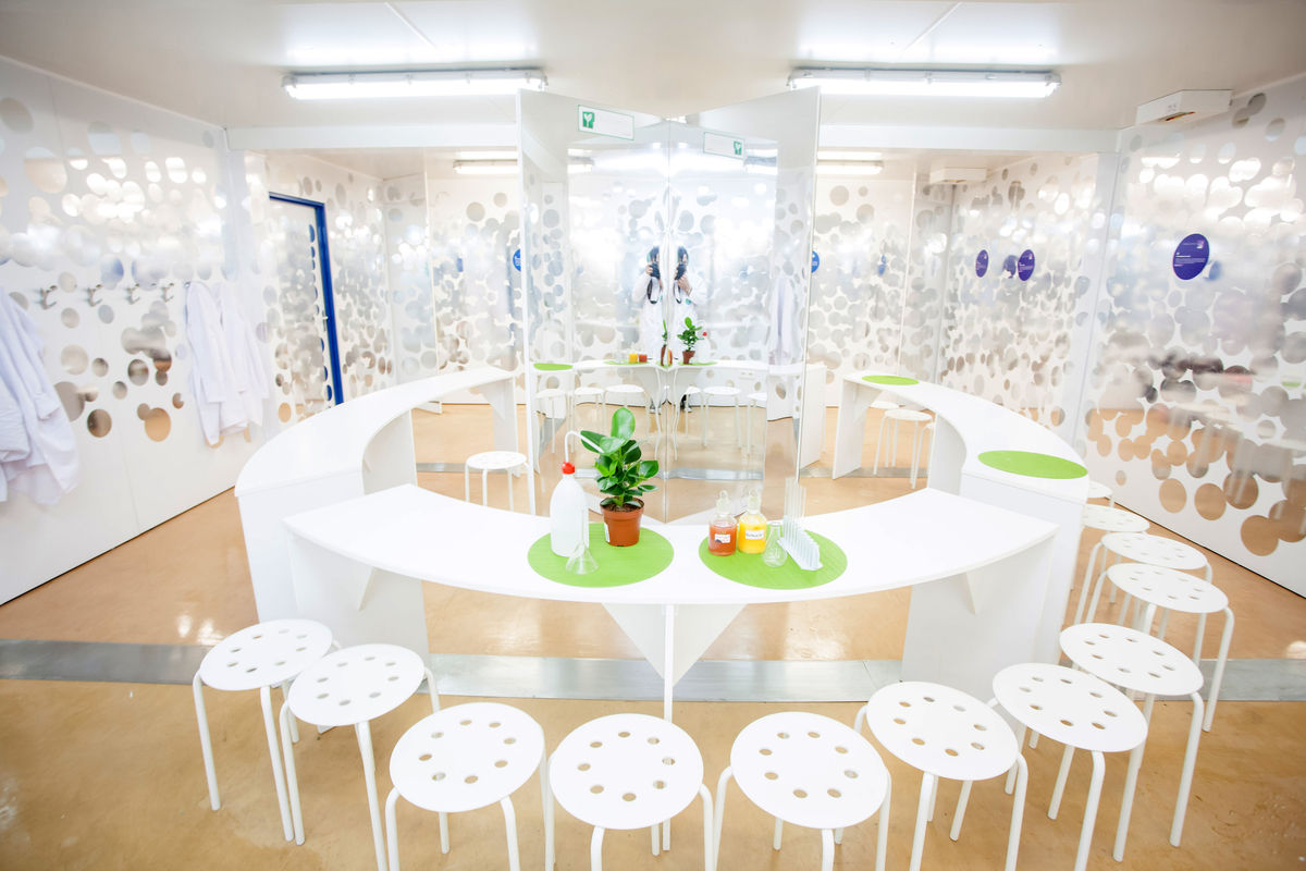 Bayer Pop-Up Lab - SANE architecture