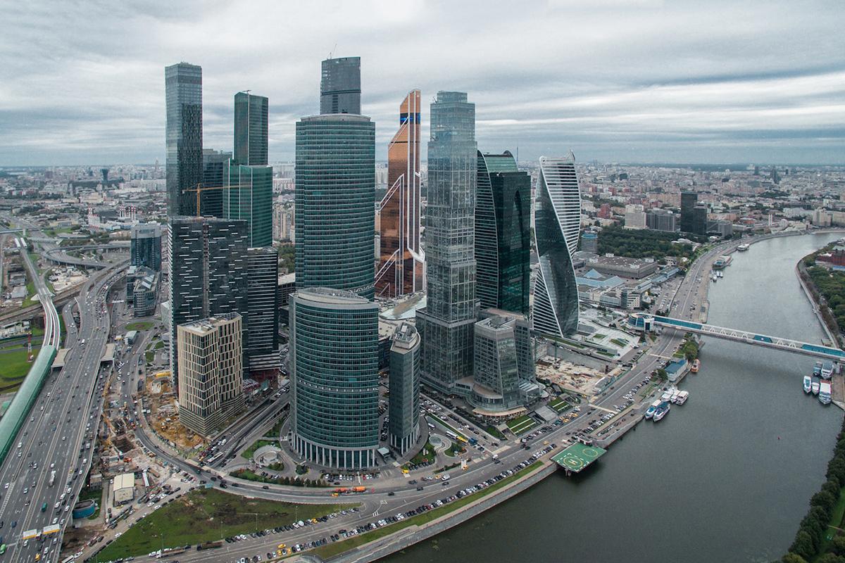 Moscow from the Air - Denis Esakov & Karina Diemer