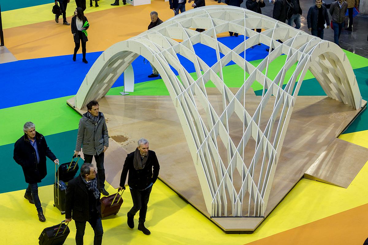 The World’s First All-Ceramic Grid Shell