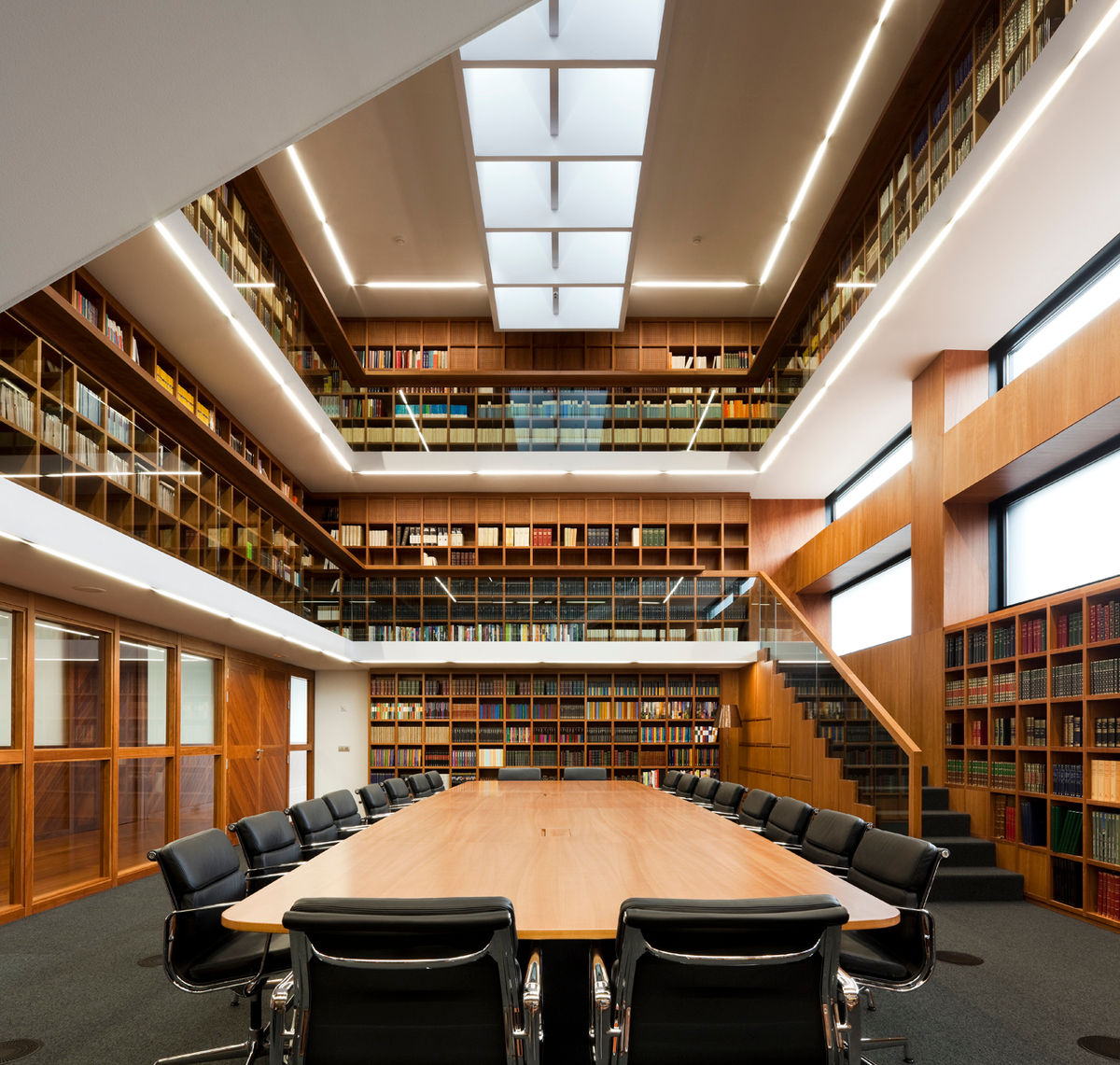 New office building for RBA editors MBM Arquitectes