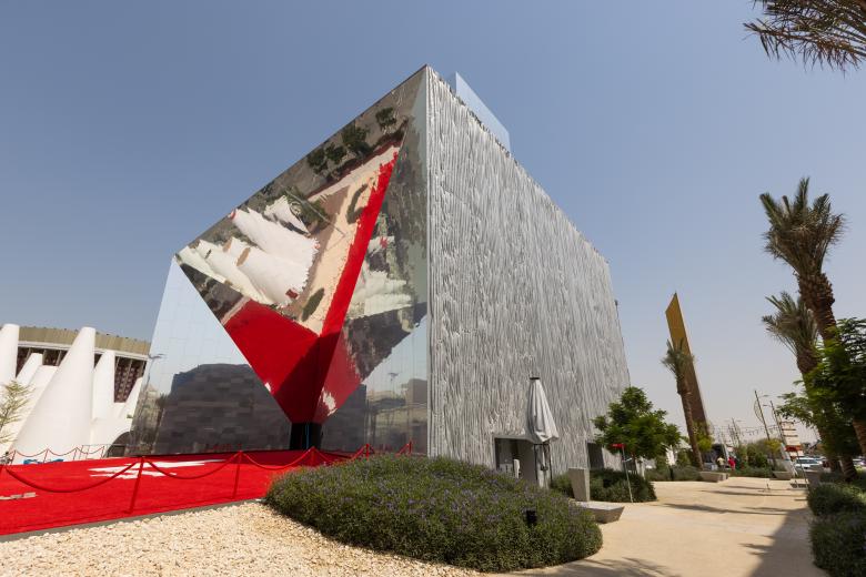 Profili dei migliori architetti, designer e ingegneri contemporanei
