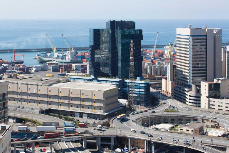 Three towers in San Benigno, MSC Headquarters Atelier(s) Alfonso Femia