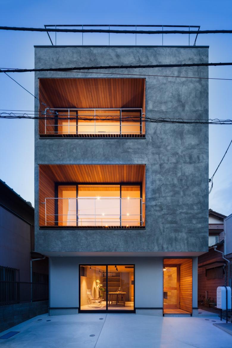 House in Hayama LEVEL Architects