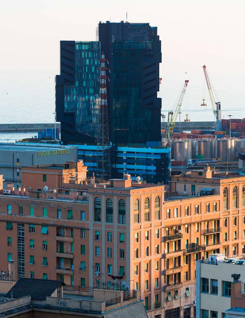 Three towers in San Benigno, MSC Headquarters Atelier(s) Alfonso Femia