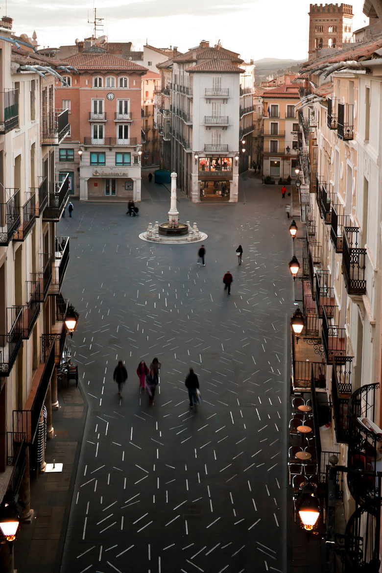 PLAZA DEL TORICO b720 Fermin Vazquez arquitectos