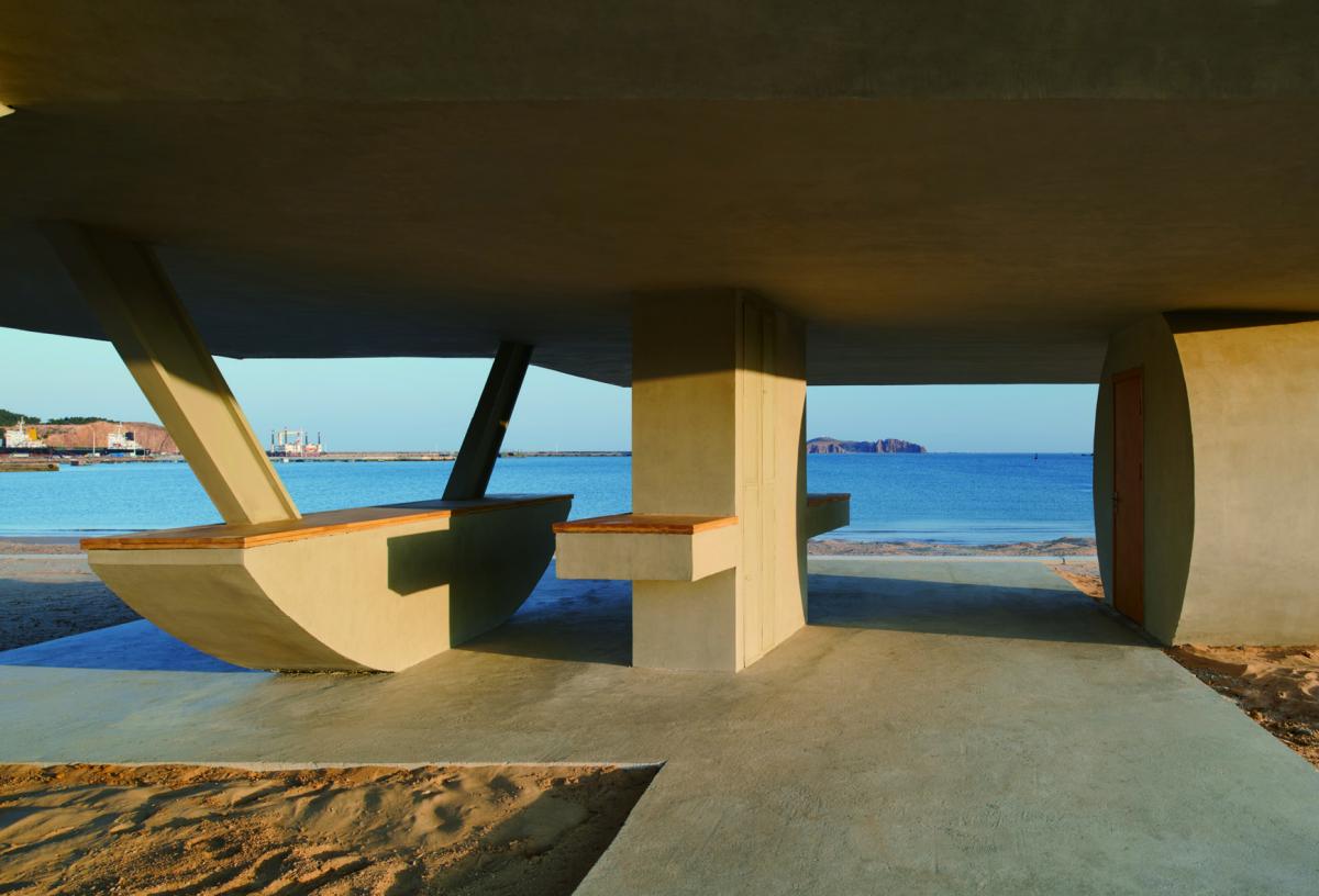 Seaside Floating Pavilion TAO