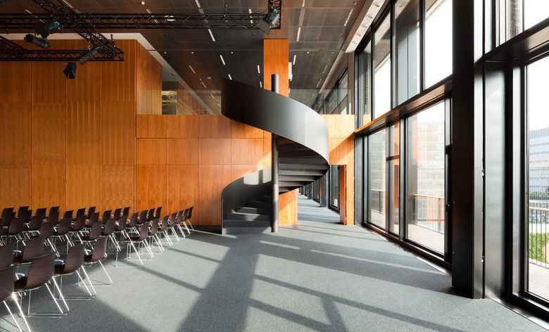 New office building for RBA editors MBM Arquitectes