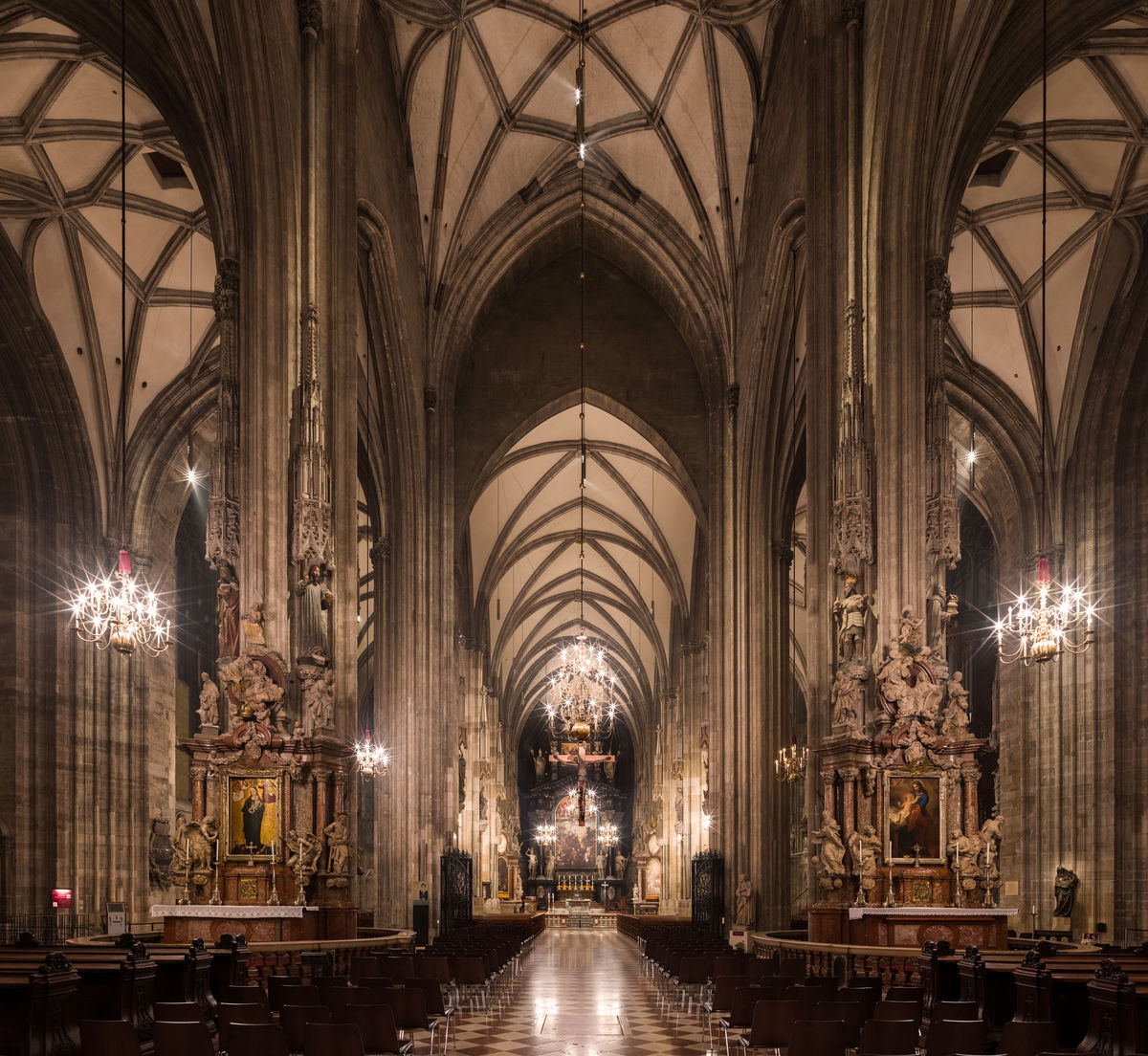 der Stephansdom zeigt sich in neuem Licht podpod design