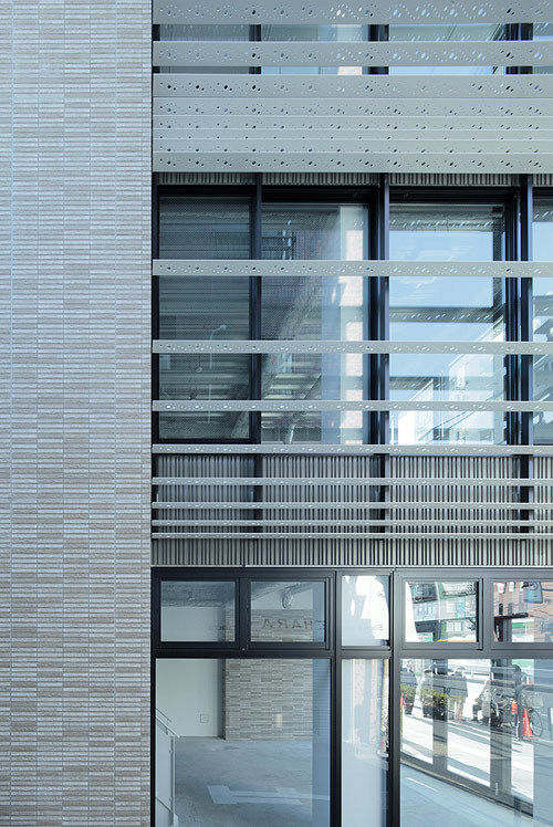 AR Building Takeshi Hirobe Architects
