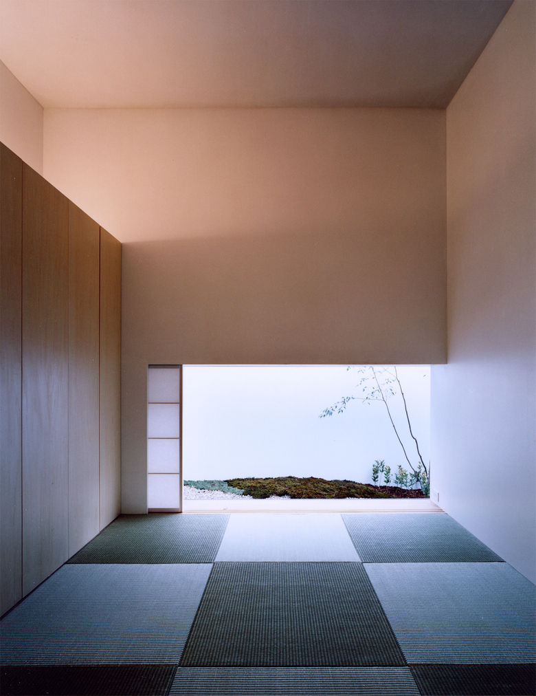 House in Kashiba Akira Sakamoto Architect & Associates