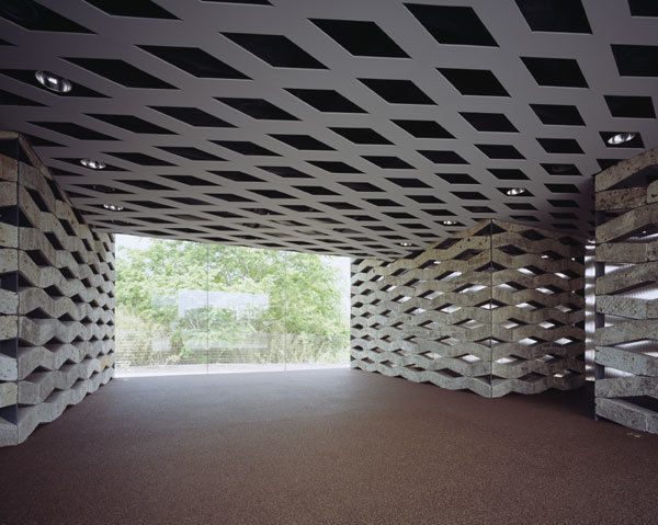 Chokkura Plaza Kengo Kuma & Associates