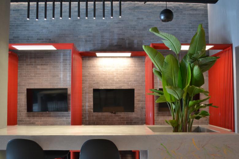 Eaters Restaurant Paradigm Design House