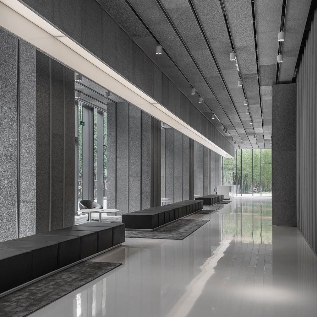Aluminum Lobby at SOHO Fuxing Plaza AIM ARCHITECTURE