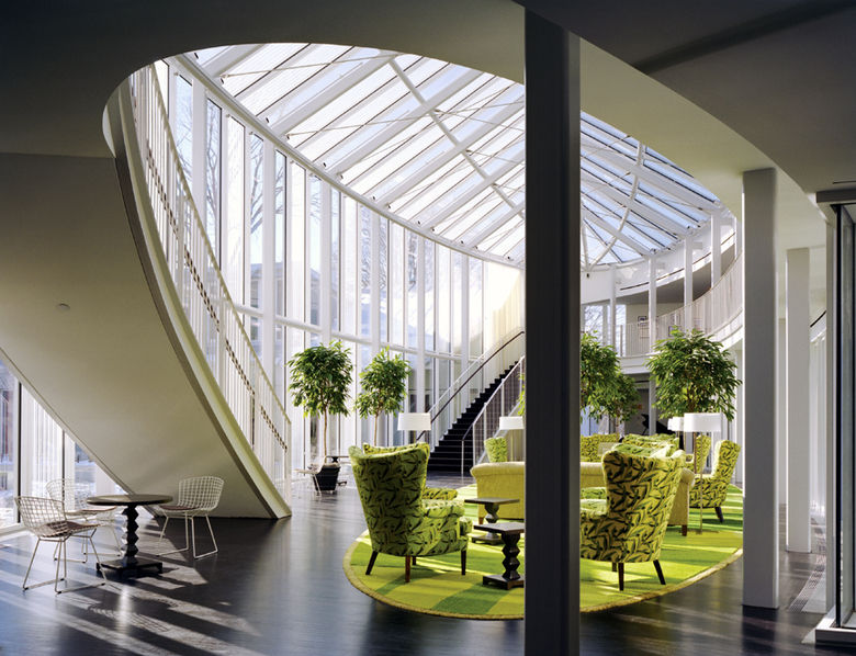 International Retreat WEISS / MANFREDI