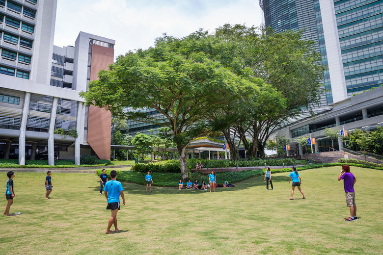NUS University Town (NUS UTown) STX Landscape Architects