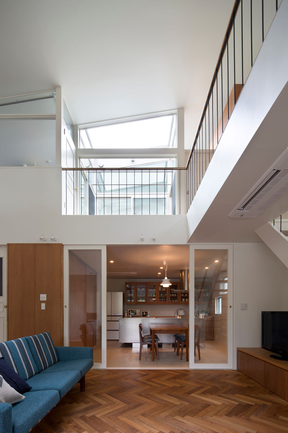 Arch Wall House Akio Nakasa / Naf Architect & Design