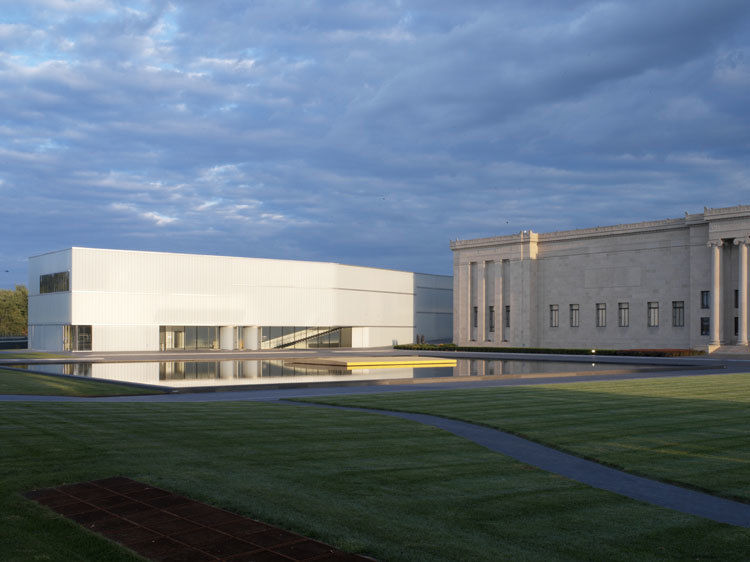 Nelson-Atkins Museum of Art Bloch Building Steven Holl Architects