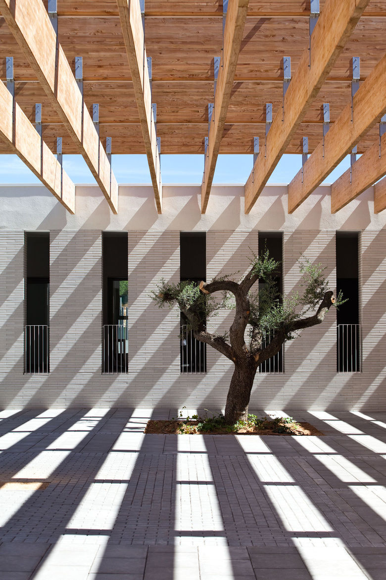 Camp-Salou International School GINA Barcelona Architects