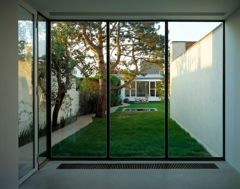 Foundation Jenny and Luc Peire, Museum De Bruycker – De Brock