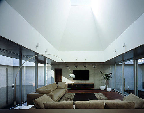 House with Square Skylight NKS2 architects