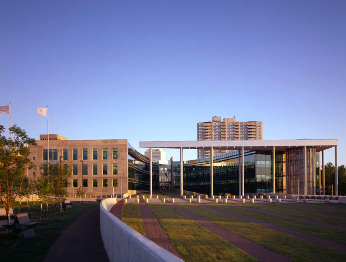 Oklahoma City Federal Building Ross Barney Architects