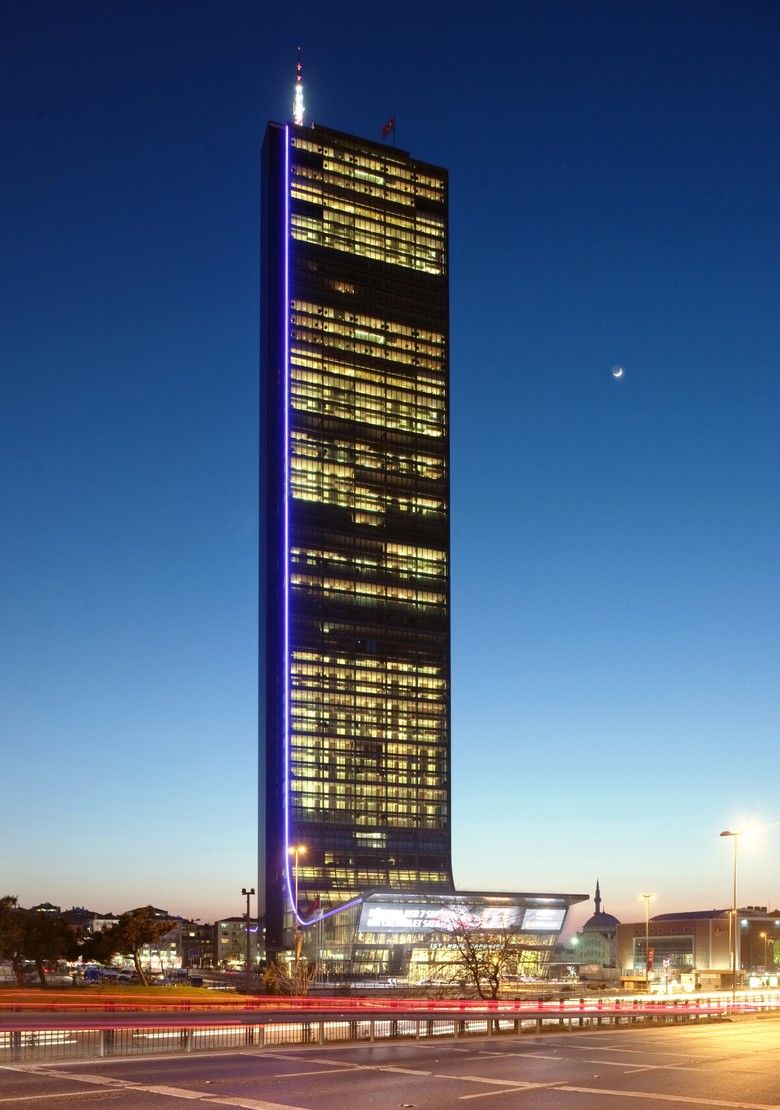 Istanbul Sapphire Tabanlioglu Architects