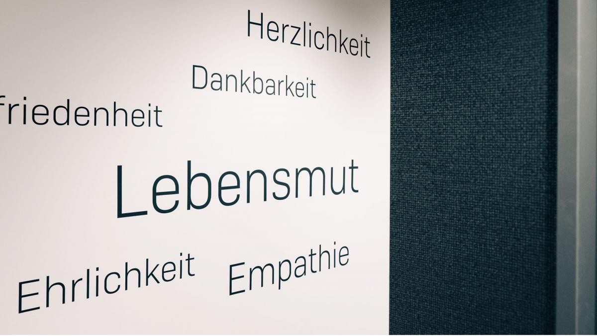 Umbau Arztpraxis Dr. Muggli Lindenhof atelier 10punkt3 ag