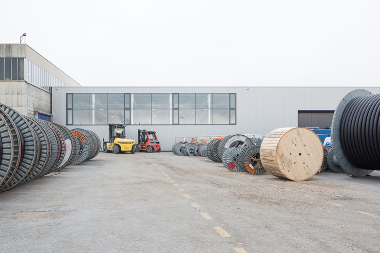 Nexans - Logistique Julien Dubois Architectes SA