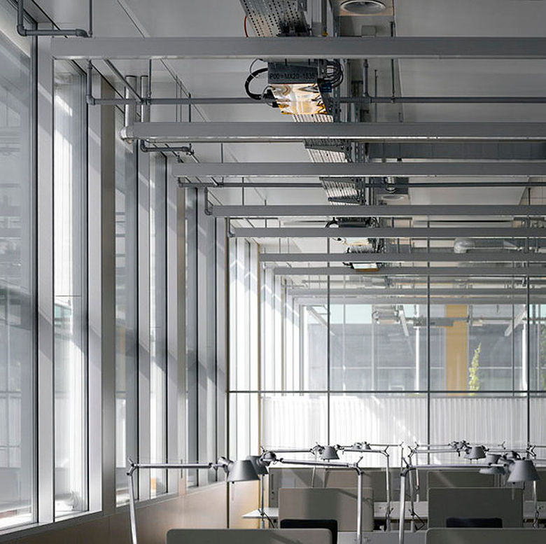 SIZA BUILDING HÜBSCHERGESTALTET