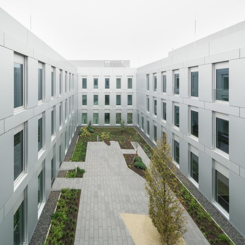 NAU Administrative Building grabowski.spork architektur