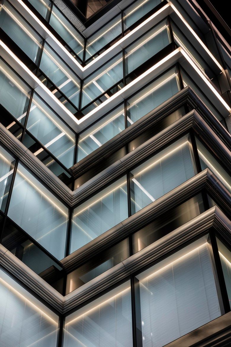 OVOL Nihonbashi Building Architectural Lighting Group (ALG)