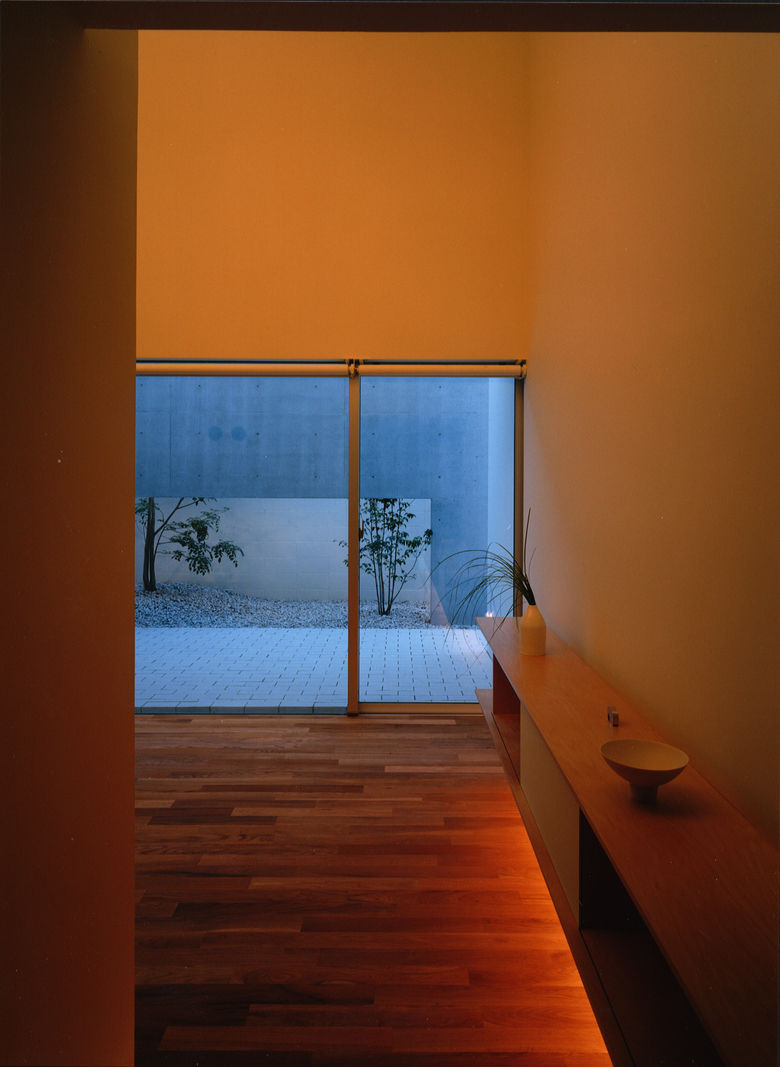 House in Tondabayashi Ⅲ Akira Sakamoto Architect & Associates