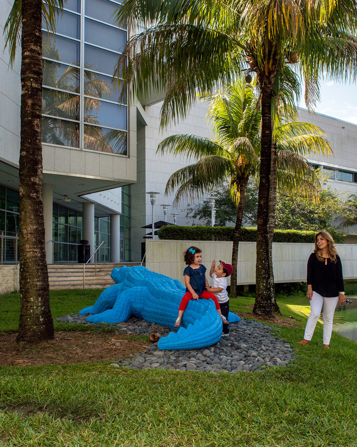 ART MUSEUM EXPERIENTIAL GALLERY Architecture Is Fun